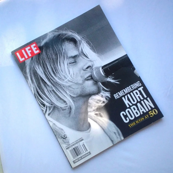 Life Magazine | Accents | Life Magazine Remembering Kurt Cobain ...
